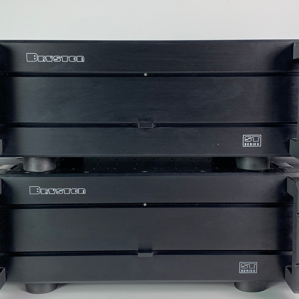 Bryston 7B ST Mono block Power Amplifier - Pair - - Black Book Guitars